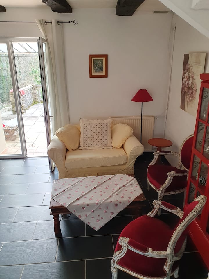 Gite Rose Au Château Kerlo - Tarn