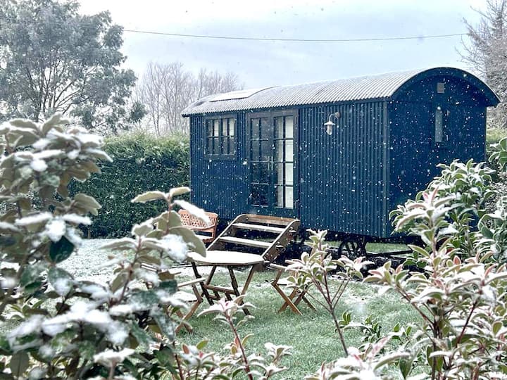 Fox Den - Luxury Stargazing Shepherd Hut! - Marlborough