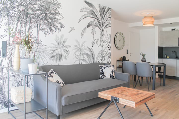 Near Center, With Parking Spot & Balcony - Germany