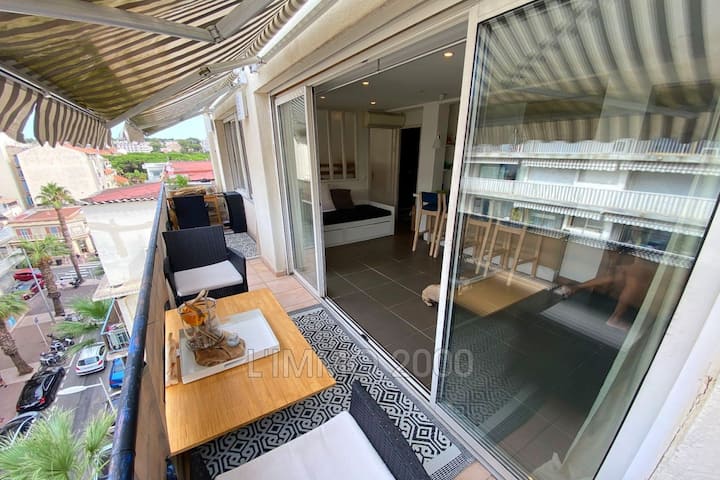 Appartement En Plein Centre-ville De Juan-les-pins - Juan les Pins