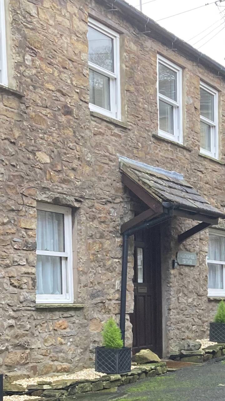 10 Handpicked Cottages For Rent In Hawes, UK - Updated 2025 | Trip101
