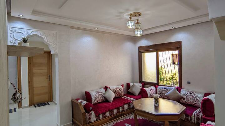 Classic & Comfy Apartment | Steps To Sea & Tarmway - 拉巴特