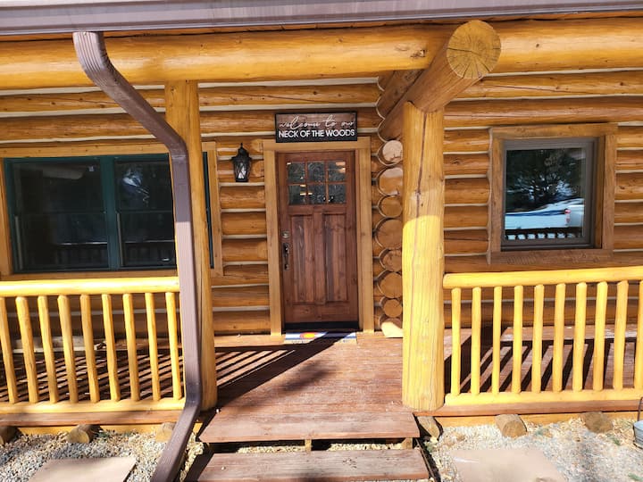 Amazing Rustic Log Cabin W/stream - Lyons, CO