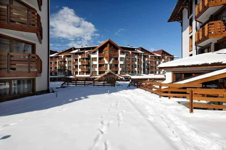 Neil’s Place - Bansko