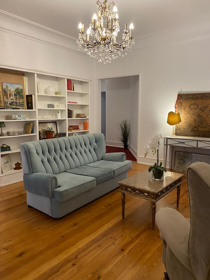 Exclusive Suite With Balcony - Loures