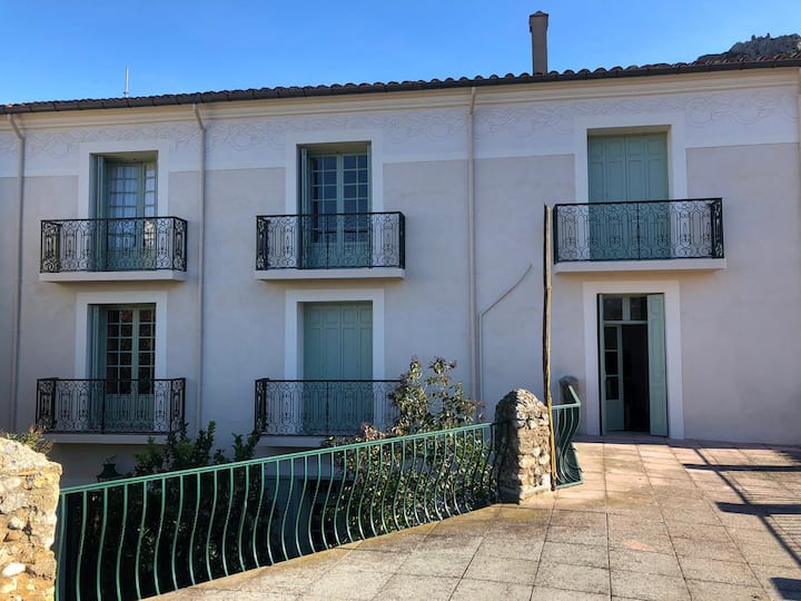 Logement Familial Entre Terre Et Mer - Tuchan