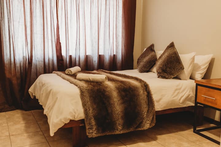 House 16 - Phalaborwa