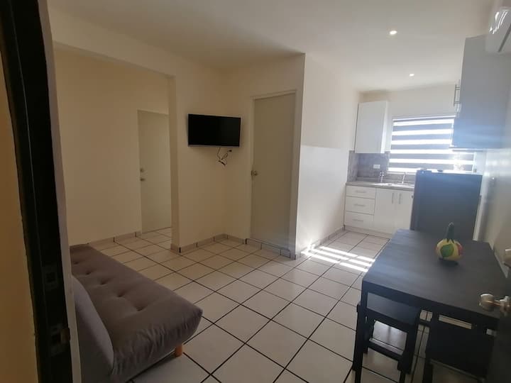 Departamento Ejecutivo 2f, Limpio Y Seguro. - Hermosillo
