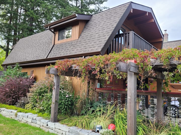 Two Bedroom Garden Loft - "Casa Del Sol" - Mount Washington