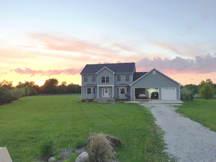Entire Homestead Near Ann Arbor - Chelsea, MI