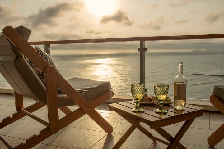 Luxury Beachfront Apartment With Amazing View - Peru