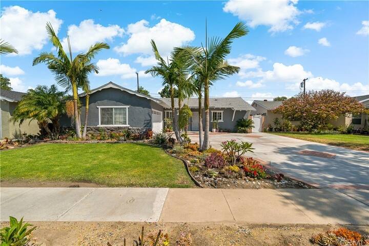 Cozy 1-bedroom Guest Suite Near Disneyland - Orange County, CA