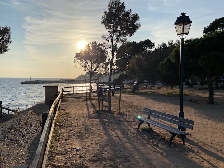 Maisonnette Avec Jardin à Deux Pas De La Mer - Carqueiranne
