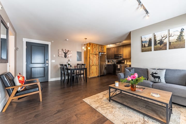 The Peachtree Paradise: Hot Tub, Free Shuttle - Crested Butte, CO