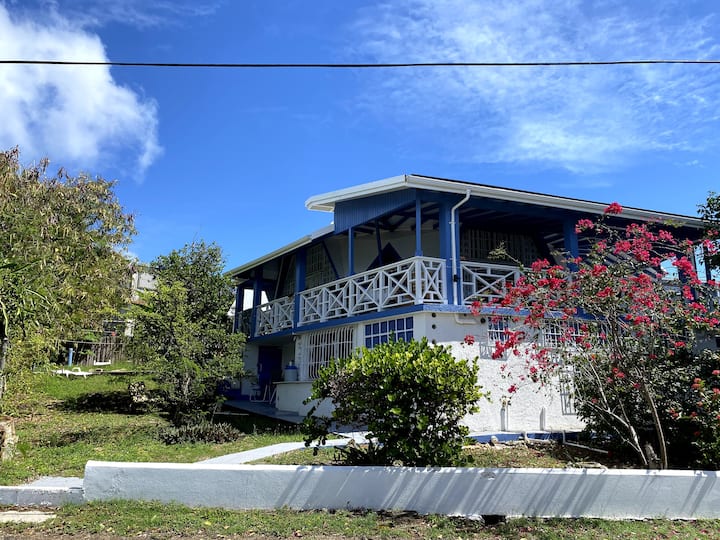 The Studio At Villa Aqua, Frederiksted, St Croix - Saint Croix