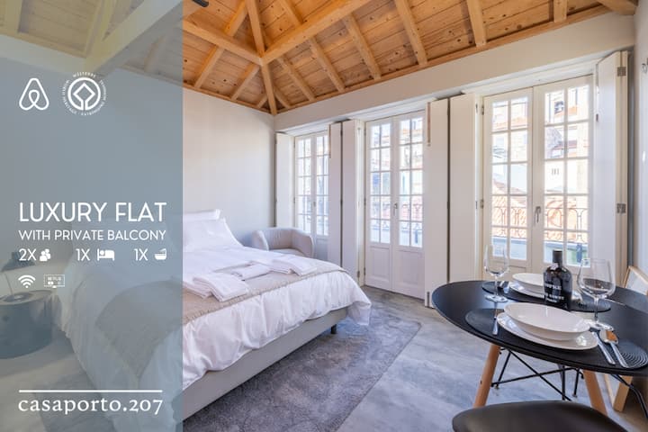 Balcony Panoramic View Flat G | By Casaporto.207 - Porto