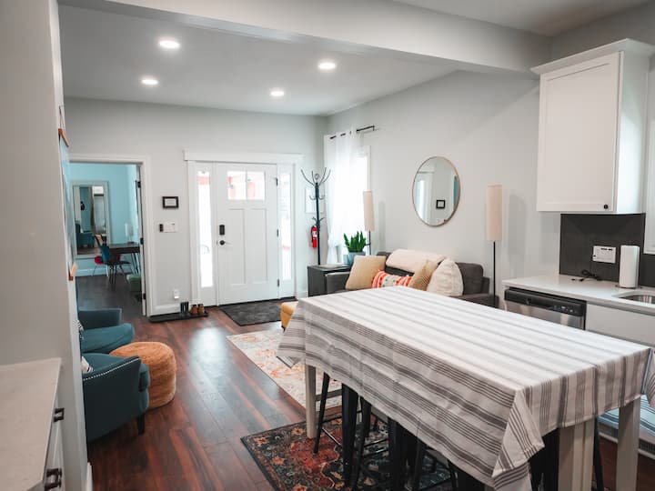 Home Near Downtown - Pets Welcome, Fenced-in Yard! - Kalispell, MT