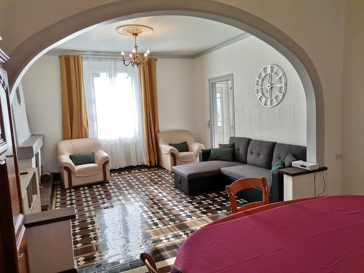 Grande Maison De Ville 120 M2 Veranda Et Jardin. - Vendôme