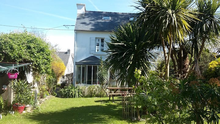Maison Aux Hortensias Près Du Gr 34 . - Camaret-sur-Mer
