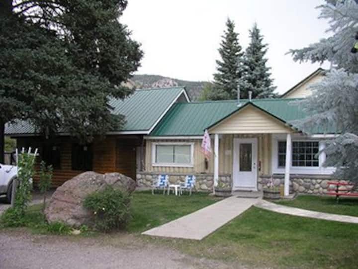 Lodge Vacation Rental - Lake City, CO