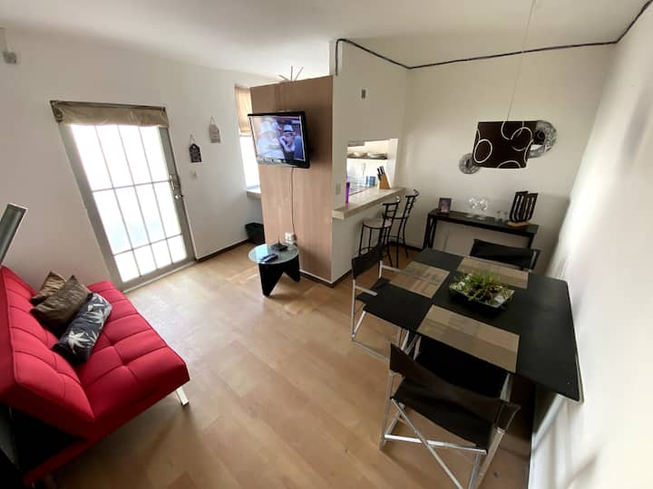 Bello Departamento Con Estacionamiento Gratuito. - Tlaxcala