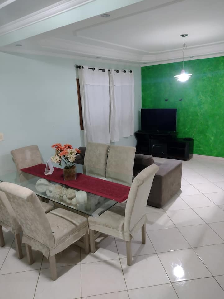 Casa Agradável Com Piscina, Churrasqueira E Wi-fi - Piracicaba