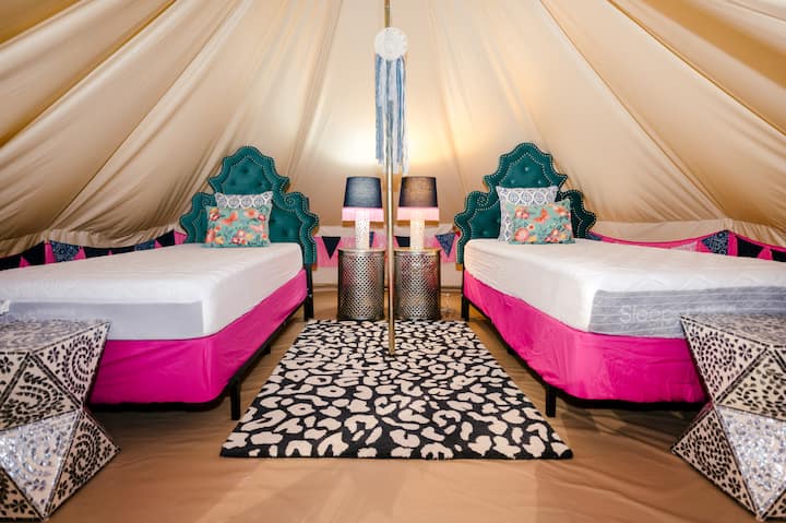 The Bluebonnet, Teepee Inside Glamp Inn Cadillac - Round Top, TX