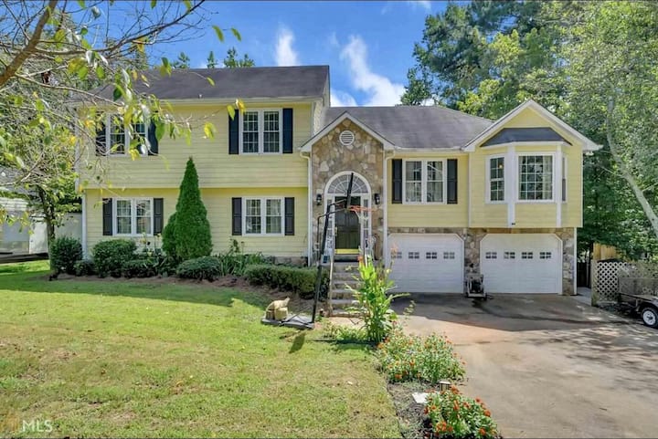 Chandler Retreat - Lakehouse - Kennesaw, GA