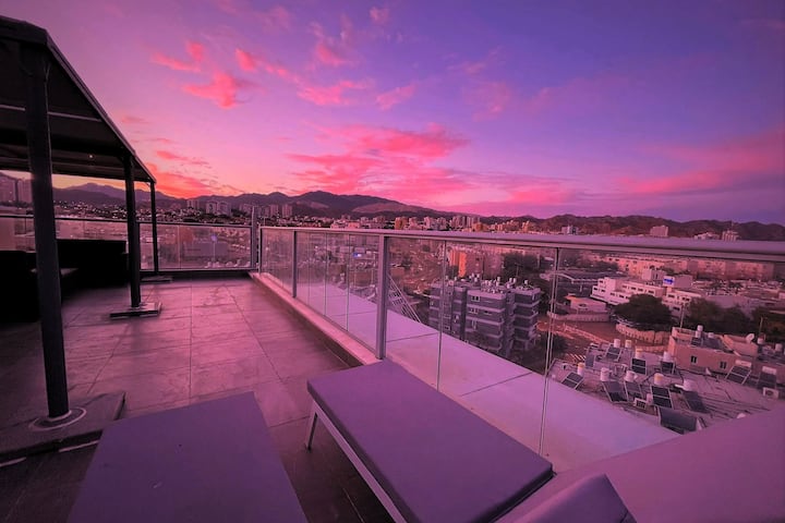 פנטהאוז נופש 3 חד' שינה + מרפסת + ג'קוזי באילת ! - Eilat