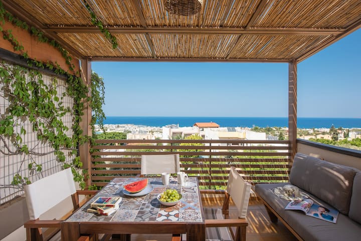 4 Elements Holiday Home Air With Sea View - Hersonissos