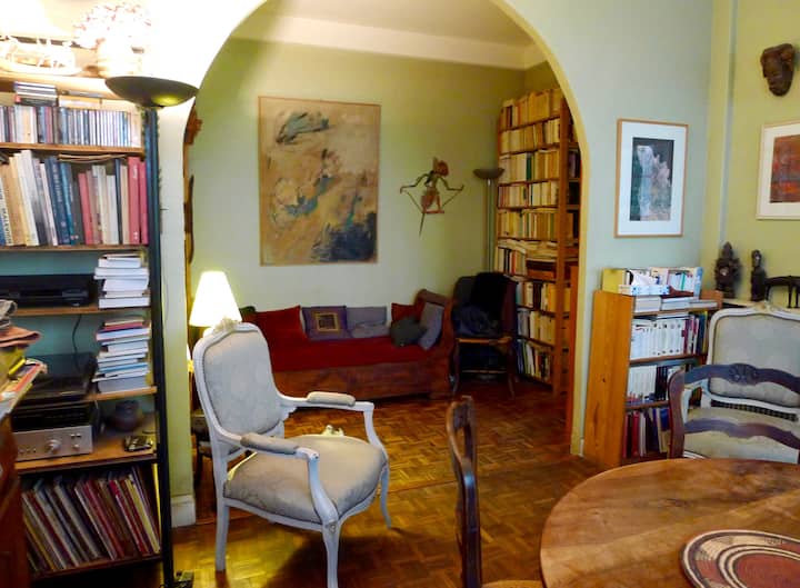 Paris: Bel Appartement Ancien Sur Jardin - Paris