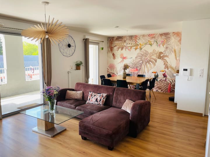 Spacieux & Proche Centre • Terrasse + Parking - Bruz