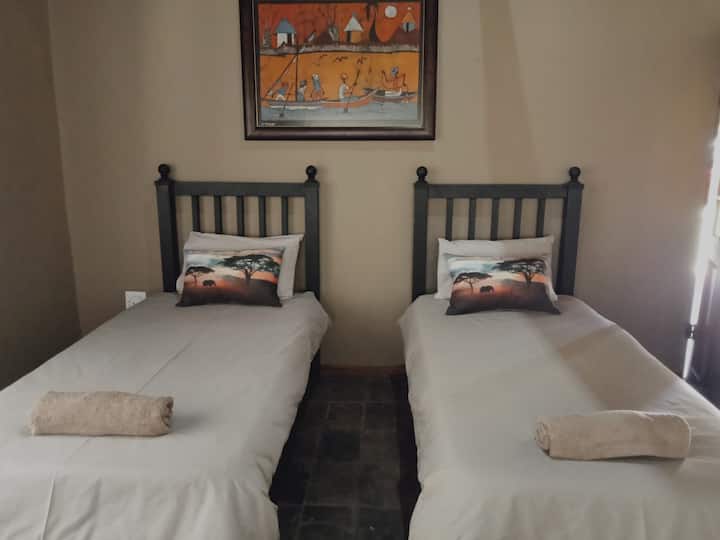 Room At Hunting Safaris - Bloemhof