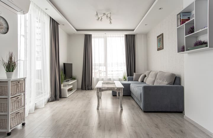 Sunny & Stylish Brand New 2bdr Apartment + Parking - Sofya