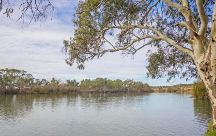 Cheerful 3 Bedroom Holiday Shack - Mannum