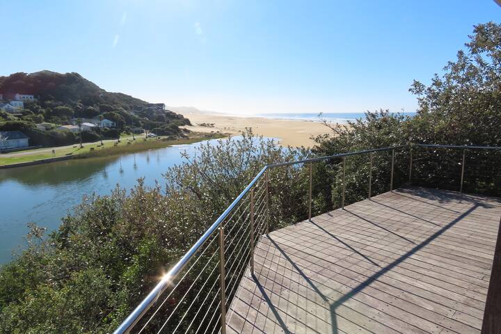 Bliss At The Beach - Seafield