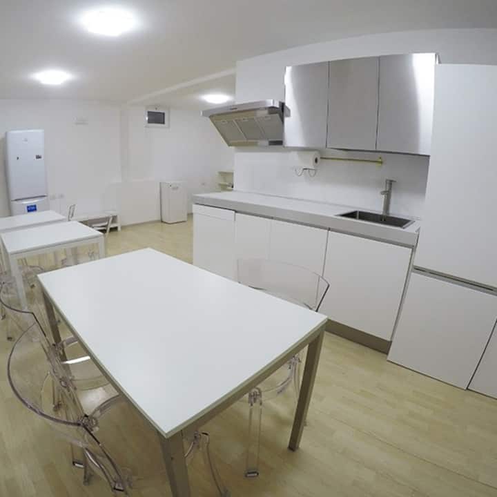 Affittacamere Con Ingresso Indipendente - Falconara Marittima