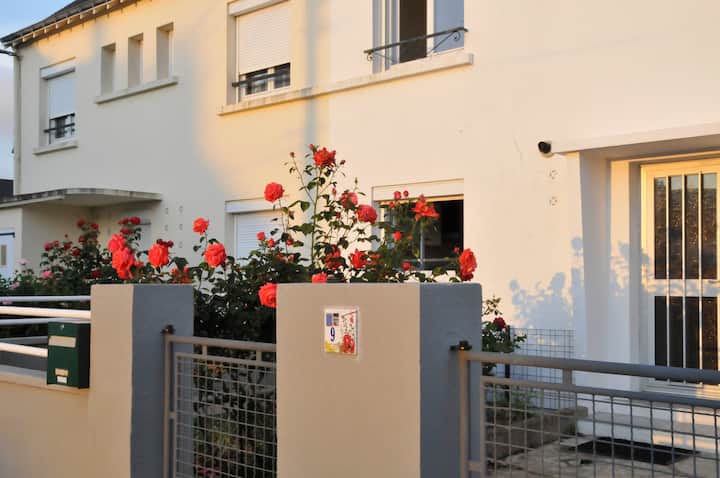 Agréable Maison De Ville Avec Parking Gratuit - Lorient