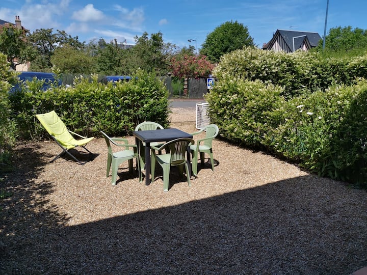 Appart Dans Le Centre Avec Jardin Et Parking - Villers-sur-Mer