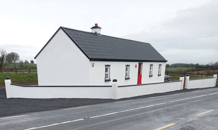 Toorlestraun Holiday Rentals & Homes - County Sligo, Ireland | Airbnb