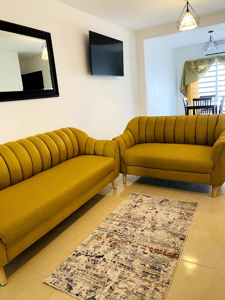 Huge House, Autonomous Income, What You Need! - El Paso, TX