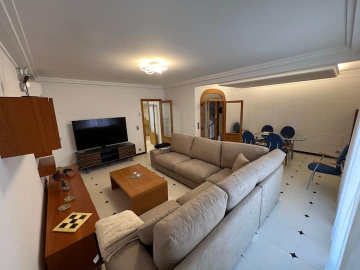 Big Apt In Manacor - Rafa Nadal Academy 2 Min - Petra