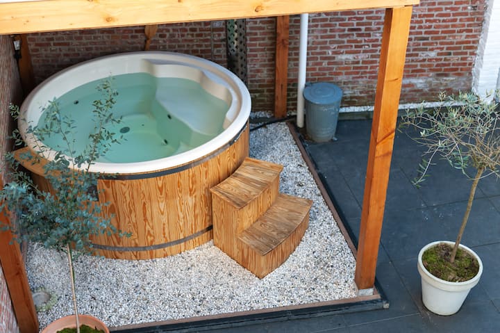 Stadswoning Met Jacuzzi En Sauna - Goes
