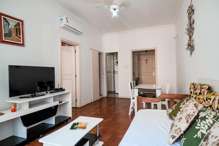 Apartment In The Best Location In Copacabana - Rio de Janeiro