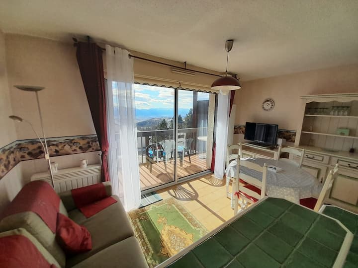 Appartement 5 Personnes Proche Centre, Garage - Estavar