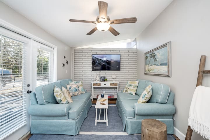 Comfortable And Cozy Close To Siesta Key - Sarasota