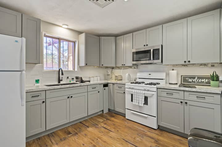 Historic Tyndall 1 Bedroom - Tucson, AZ