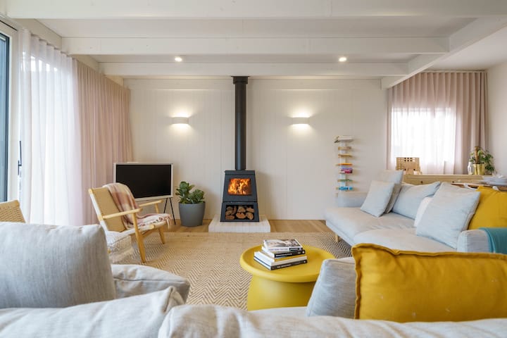 Kirwood Coastal - Stay 3 Pay 2 Special Offer! - Portsea