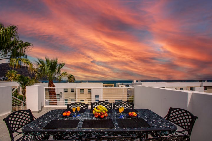 Gordons Bay Seaside Serenity - ケープタウン
