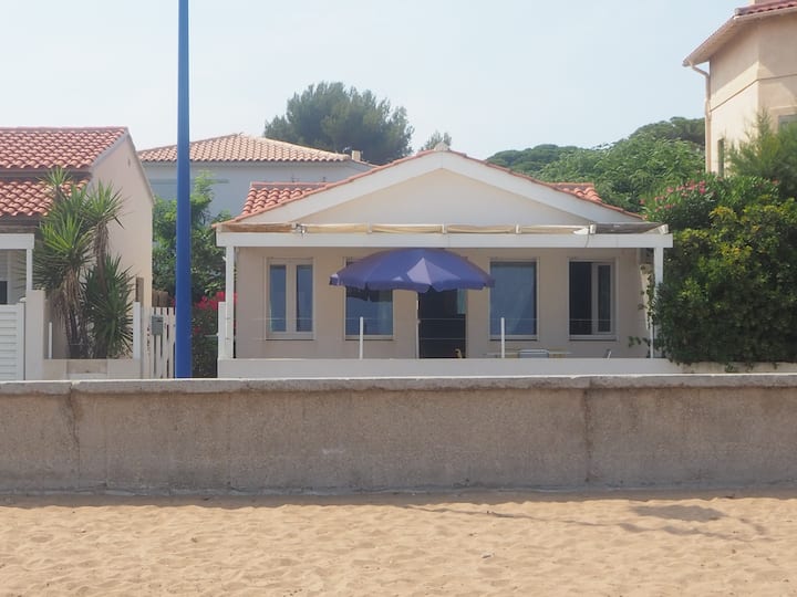 Jolie Maison Face à La Mer - Hyères
